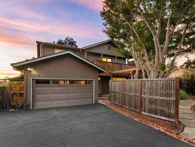 7101 Viewpoint Rd, Aptos, CA 95003