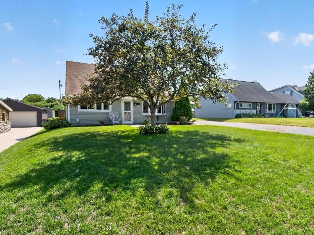 7101 W Allerton Ave