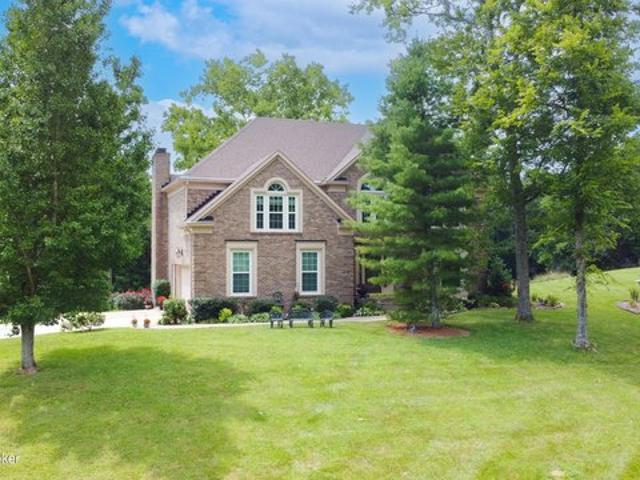 7102 Old Heady Rd, Louisville, KY 40299