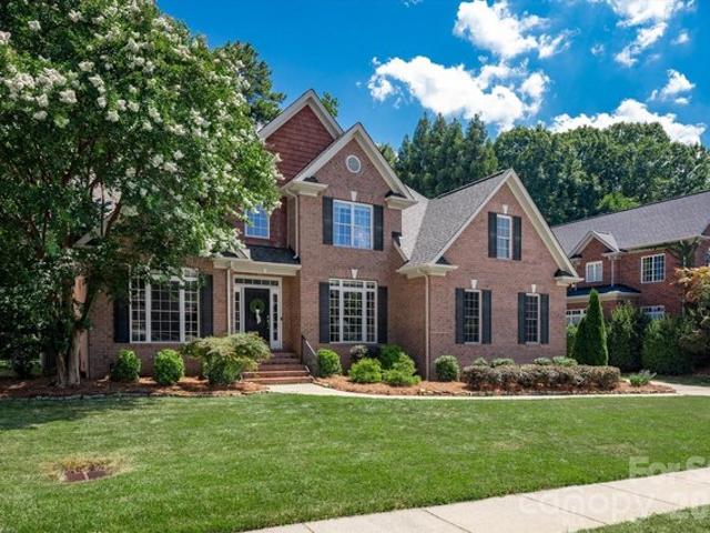 7102 Edenderry Dr, Charlotte, NC 28270