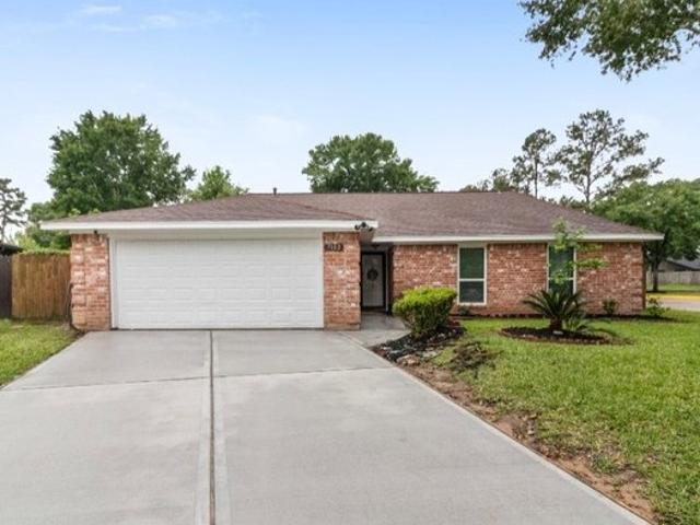 7102 Foxwood Forest Ct, Humble, TX 77338