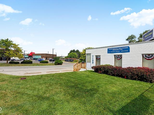 7102 Pendleton Pike