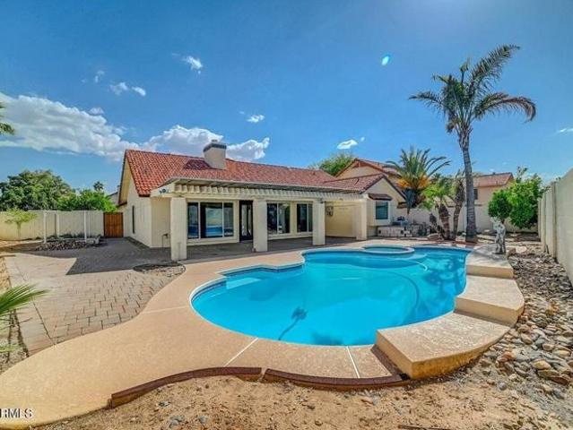 7102 W Julie Dr, Glendale, AZ 85308