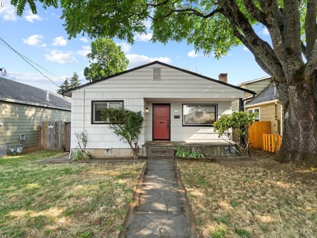 7103 SE Rhone St, Portland, OR 97206