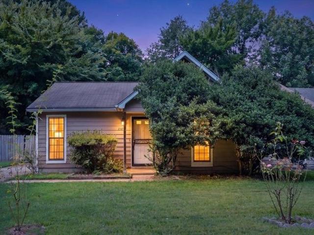 7103 Tagen Dr, Memphis, TN 38133