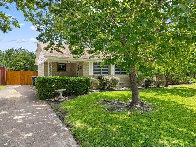 7103 Wake Forrest Dr, Dallas, TX 75214