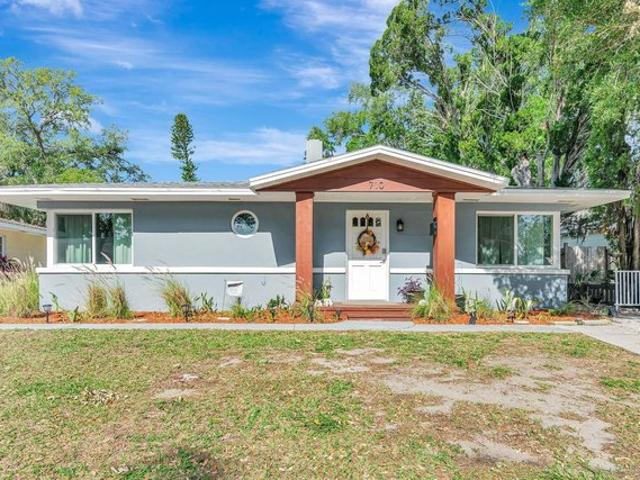 710 31st St W, Bradenton, FL 34205