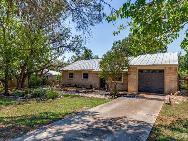 710 5th St, Comfort, TX 78013 | MLS #98791 | Compass