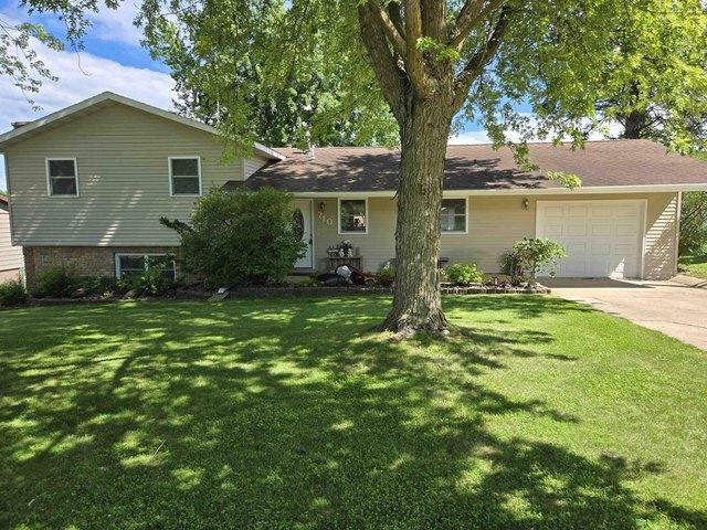 710 6th Ave E, Cresco, IA 52136