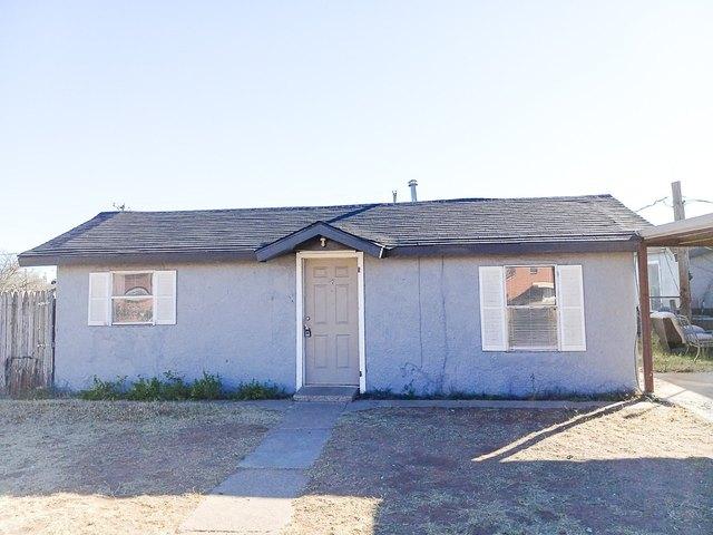 710 9th St, Levelland, TX 79336