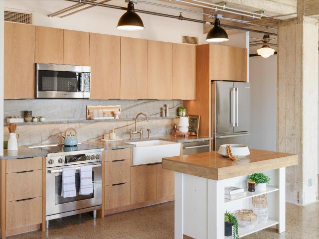 710 Colorado St # 8B