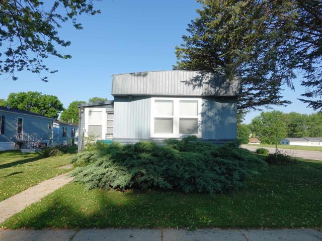 710 Century Estates, Galesburg, IL 61401 | MLS #CA1037 | Compass