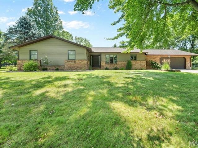710 Cheshire Rd, Troy, IL 62294