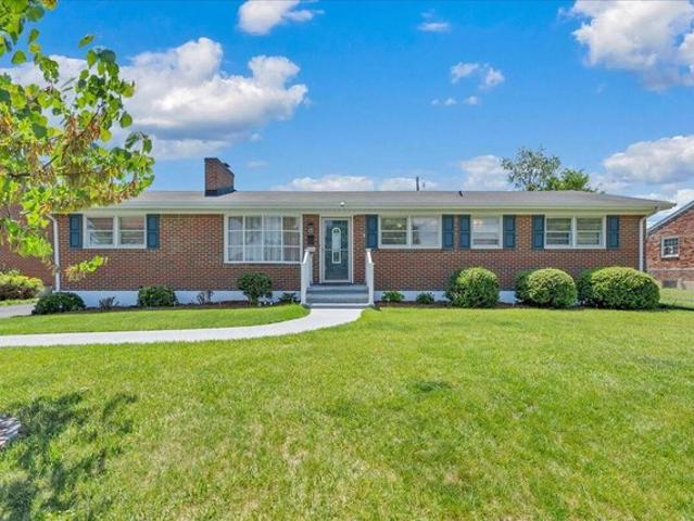 710 Anchor Dr, Roanoke, VA 24012