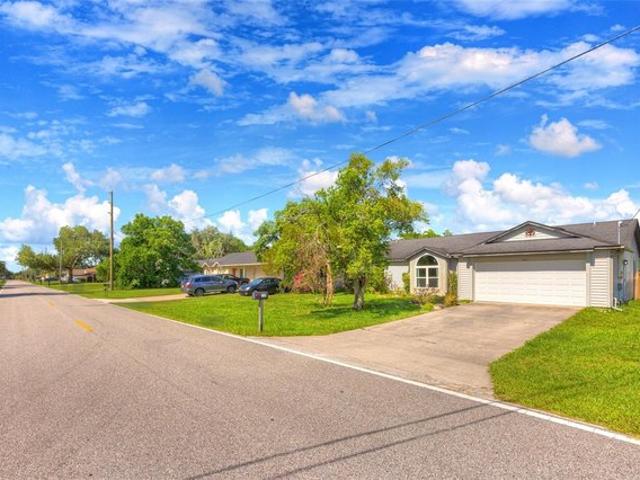 710 Alexander Ave, Deltona, FL 32725