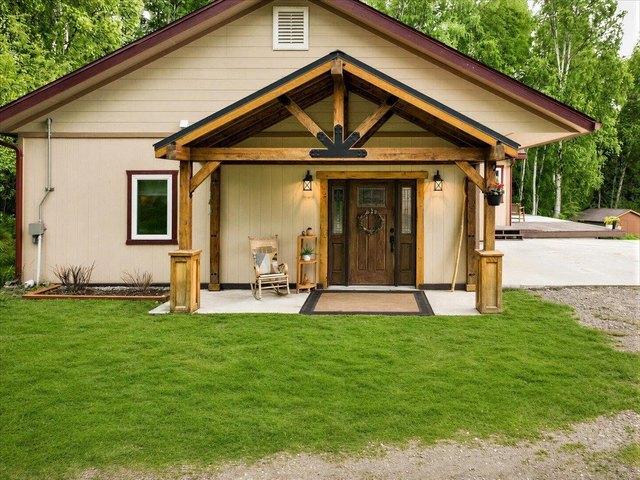 710 Birch Knoll Rd, Fairbanks, AK 99712