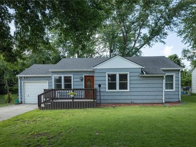 710 Broad St, Warrensburg, MO 64093