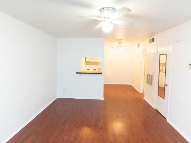 710 E Dean Keeton St, Unit 111, Austin, TX 78705 | MLS #2072