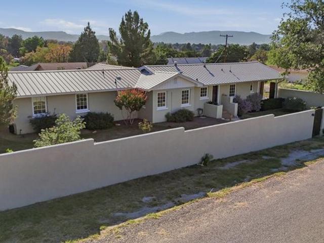 710 E Hancock Ave, Alpine, TX 79830