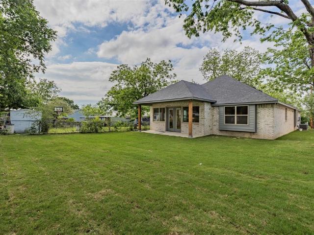 710 E McGee St, Sherman, TX 75090 | MLS #21191