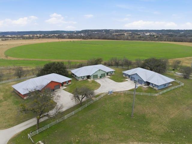 710 Erath St, Meridian, TX 76665
