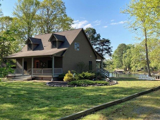 710 Forest Green Rd, Reedville, VA 22539