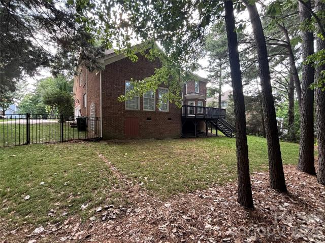 710 Fairway Point Drive
