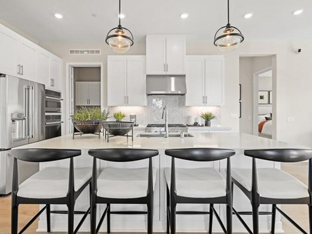 710 Furrow Rd, Rancho Mission Viejo, CA 92694