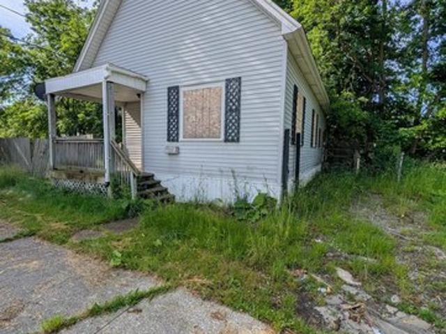 710 Holden St, Saginaw, MI 48601