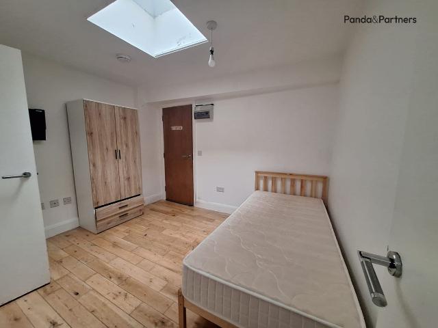710 Holloway Road, London N19, 1 bed flat to rent, £1,083 pcm | PrimeLocation