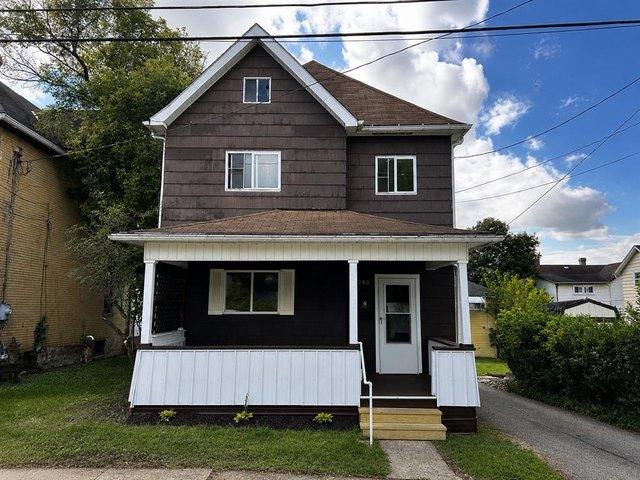 710 Irving St, Vandergrift, PA 15690