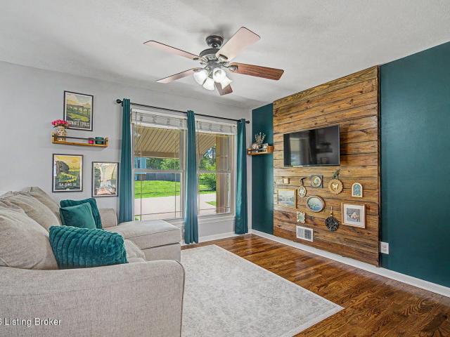 710 Marengo Dr