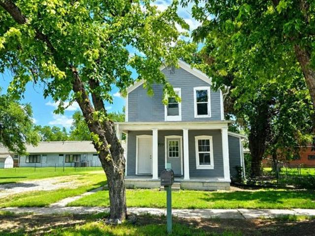 710 N 9th St, Salina, KS 67401