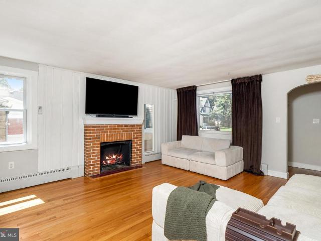 710 N Lafayette Avenue