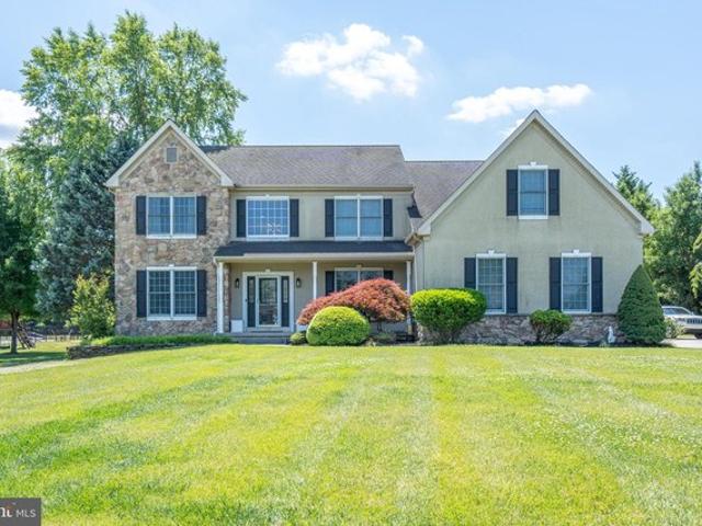 710 Nicole Dr, Mickleton, NJ 08056