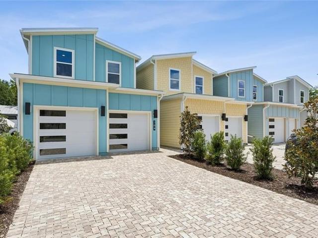 710 S 9th St, Fernandina Beach, FL 32034