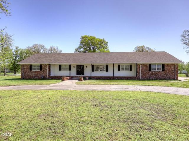 710 S Vermont Ave, Columbus, KS 66725