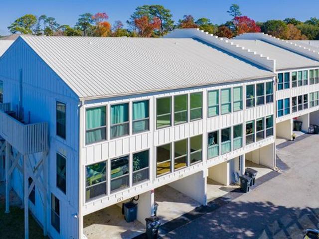 710 S Mobile St Apt 59, Fairhope, AL 36532