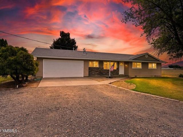 710 Schooley Rd, Zillah, WA 98953