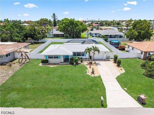 710 SE 42nd Ln, Cape Coral, FL 33904