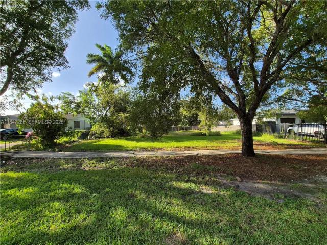 710 SW 7th St, Florida City, FL 33034 | MLS #A11847 | Compass