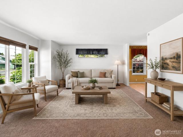 710 Perry Avenue
