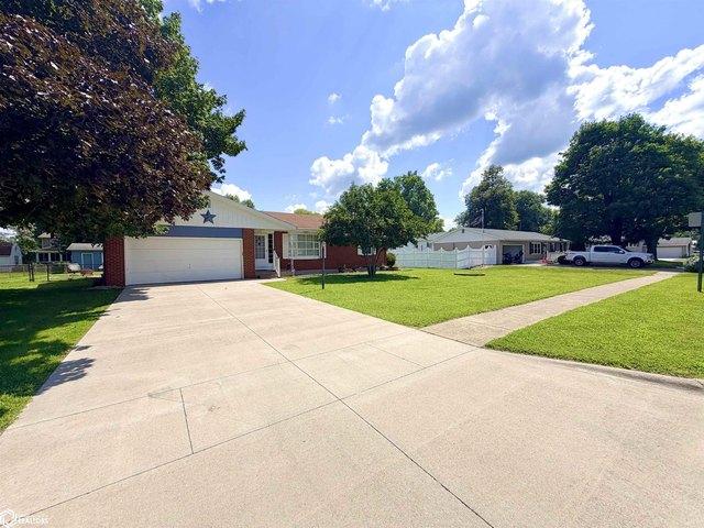 710 Ramsey St, West Burlington, IA 52655