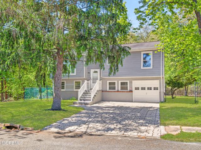 710 Reef Drive