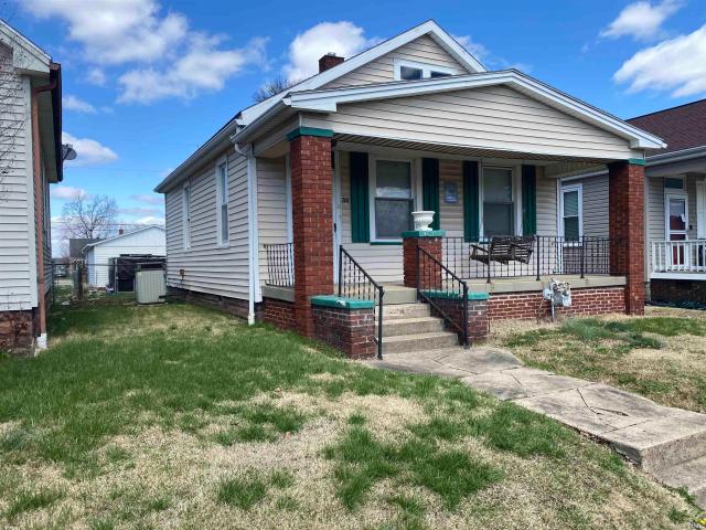 710 Reis Avenue