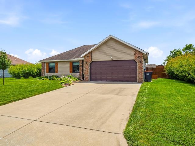 710 W Lexington Circle