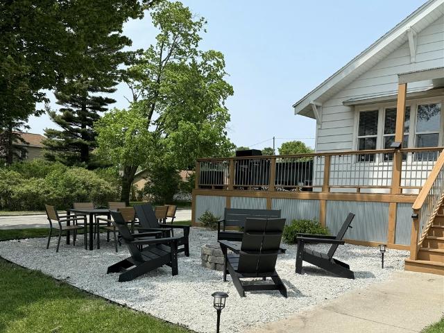 710 w ludington avenue