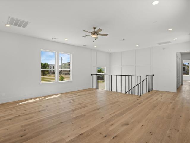 710 Waverly St, Unit D, Houston, TX 77007 | MLS #32352