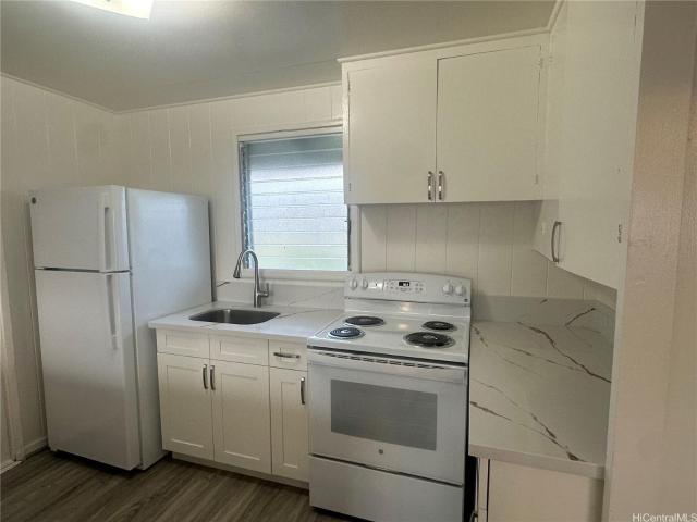 710 Wailepo St, Unit 4, Kailua, HI 96734 | MLS #202606 | Compass