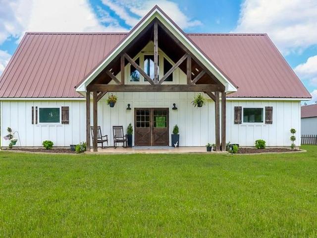 710 Timber Ranch Rd, Apple Springs, TX 75926